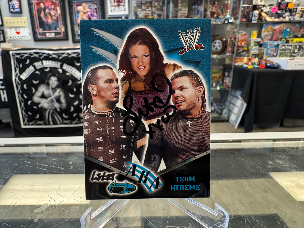 Lita signed WWE Wrestling Card – First Row Collectibles